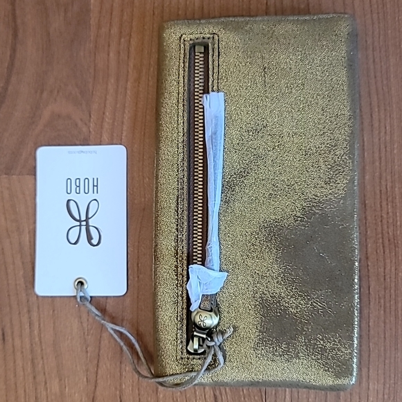 HOBO | Bags | Hobo Lumen Shimmer Leather Zip Bifold Wallet | Poshmark